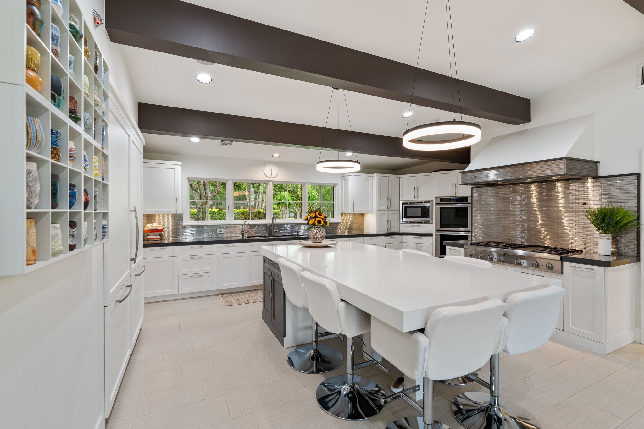 12 E Rivercrest Drive, Houston, TX 77042