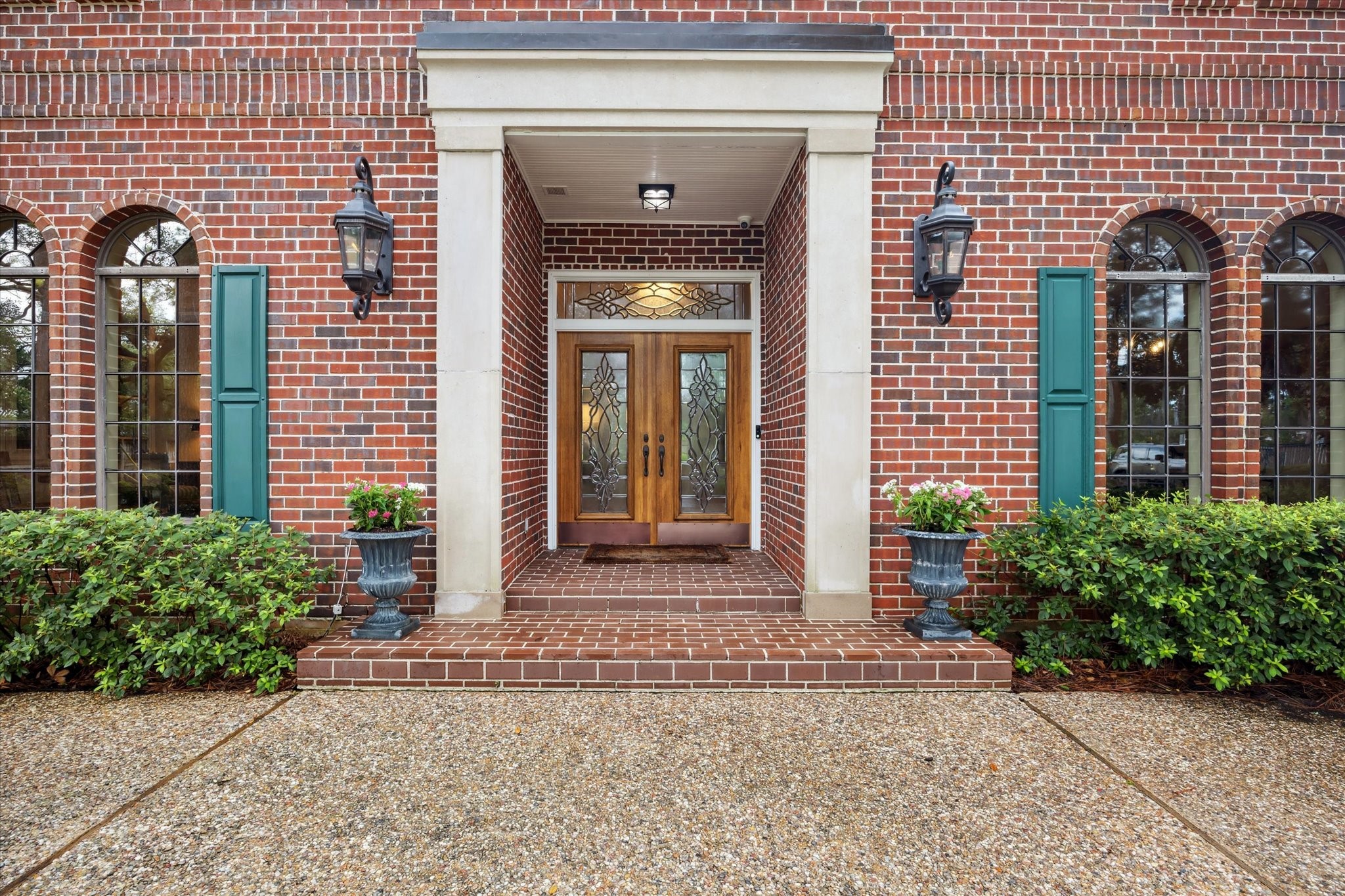 345 Knipp Road, Bunker Hill Village, TX 77024